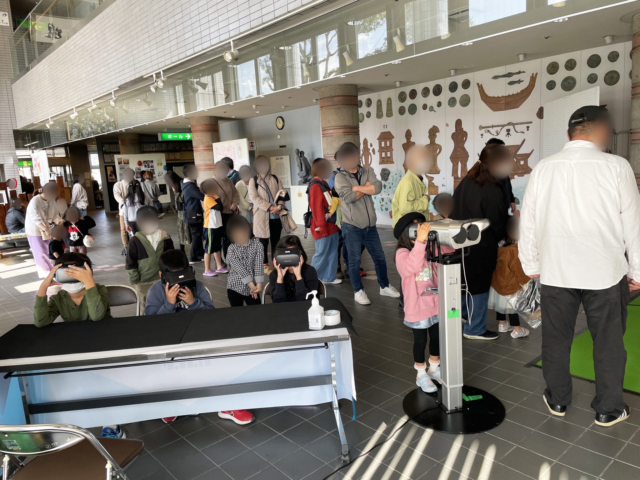 西都市民会館『GayaGaya楽しいFes2024』にVRサイネージ・SHOW-GEKI・VR視聴コーナーの展示を致しました！ | L.A.B